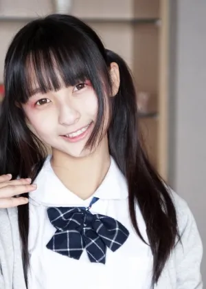 神楽坂真冬 – 胶袜系列 [80P1V-1.72GB] – 私房猫写真官网