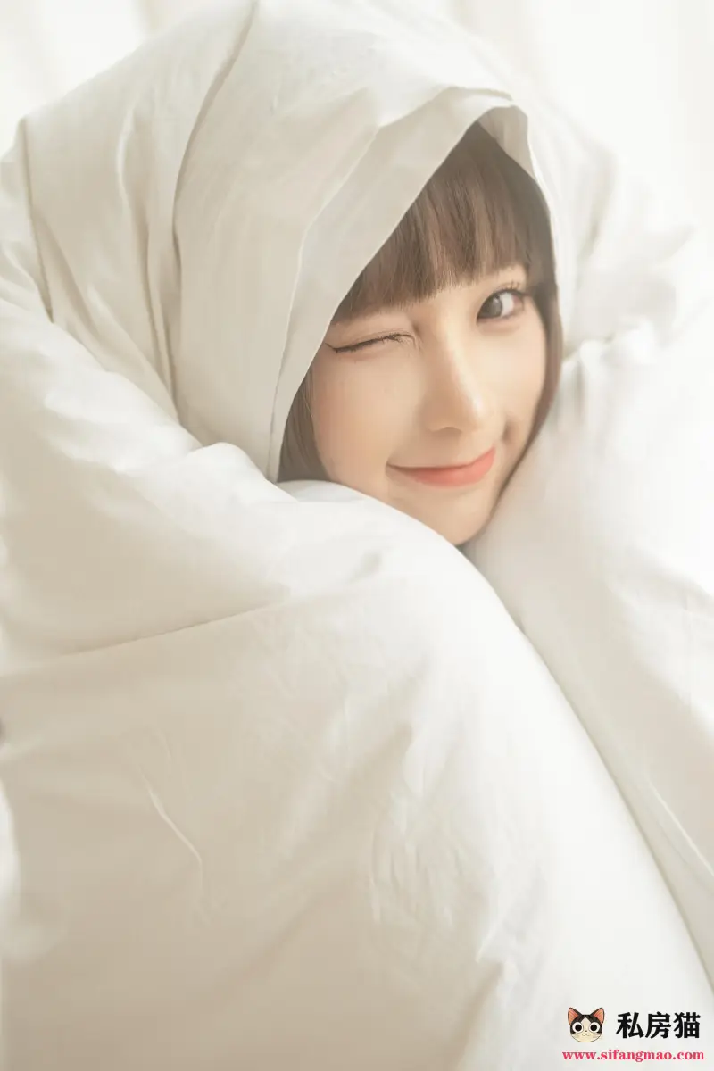 蠢沫沫 – 被窝JK [15P1V-400MB] – 私房猫写真官网