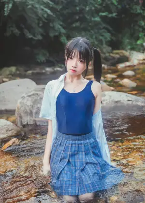 桜桃喵 – 河边死库水 [75P-1.37GB]-乐摄图