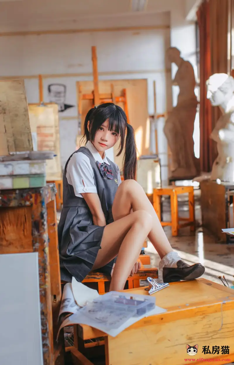 桜桃喵 – 画室少女 [17P-176MB] 资源下载[百度网盘+OneDrive]-私房猫官网