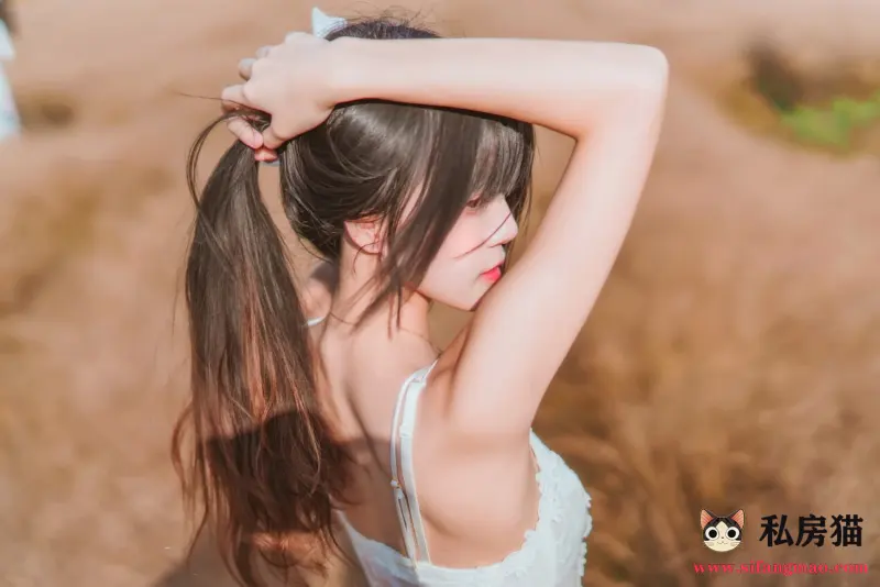 桜桃喵 – 冬眠 白裙下 [45P-601MB]-乐摄图