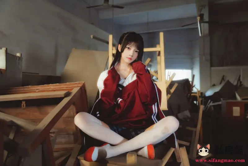 桜桃喵 – 桜桃未熟3 废弃教室 [38P-718MB] – 私房猫写真官网