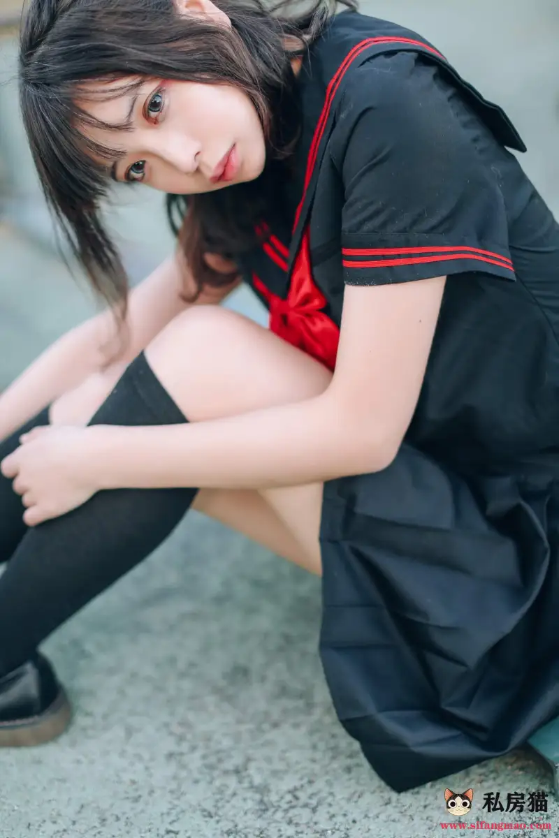 疯猫ss – VOL.01 制服写真集 室外JK [18P-155MB]-乐摄图