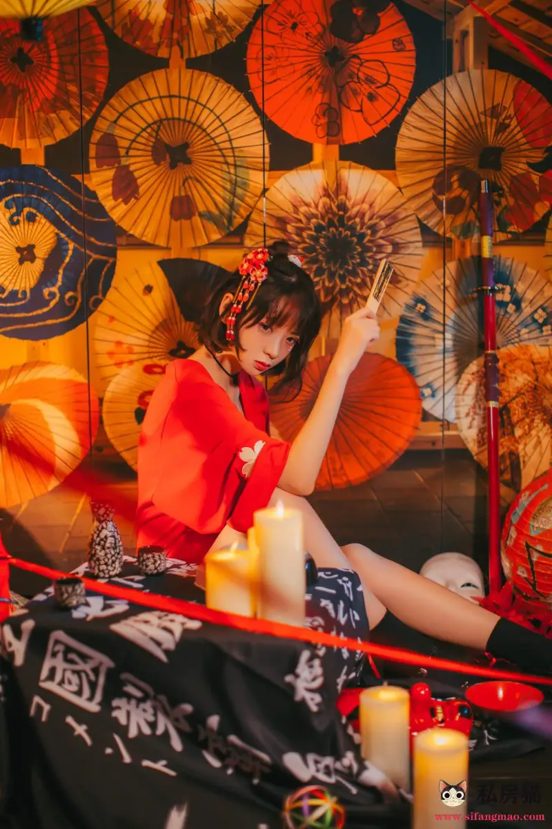 疯猫ss – 红色羽衣 [15P-192MB] 资源下载[百度网盘+OneDrive]-私房猫官网