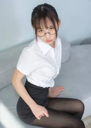 森萝财团 X-023 [118P1V-1.65GB]-乐摄图