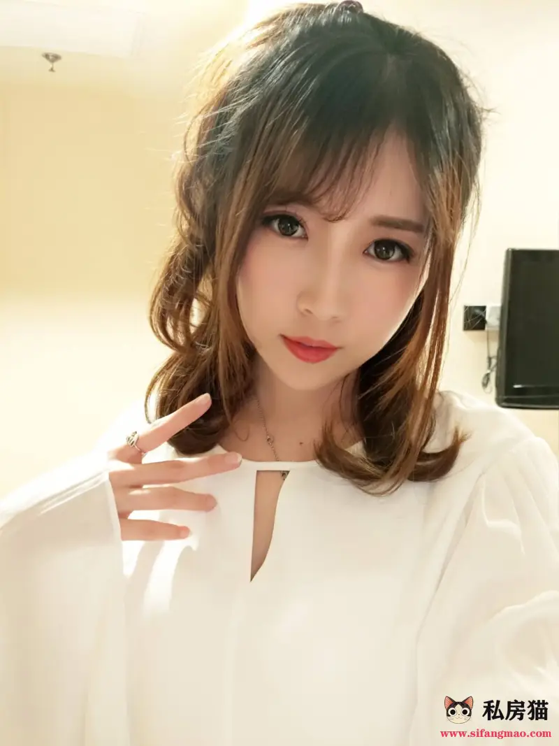 小女巫露娜 – OL肉丝 [40P-189MB] 资源下载[百度网盘+OneDrive]-私房猫官网