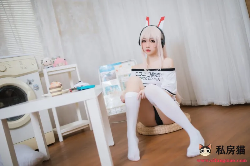 焖焖碳 – 绫波 宅版本 [29P-181MB]-乐摄图