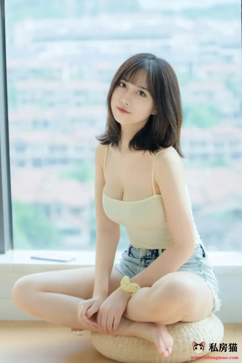 念雪 – 夏日柠檬 [32P-255MB] 资源下载[百度网盘+OneDrive]-私房猫官网