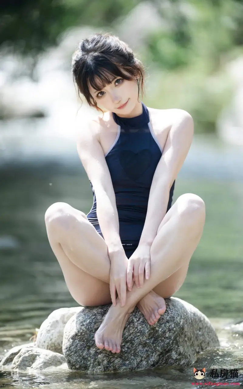 是三不是世 – 小溪竞泳 [47P-2.73GB]-乐摄图