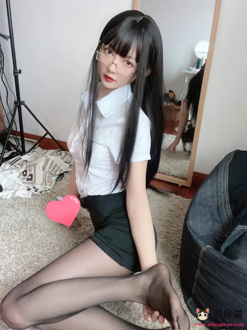 51酱 – OL [20P2V-108MB]-乐摄图