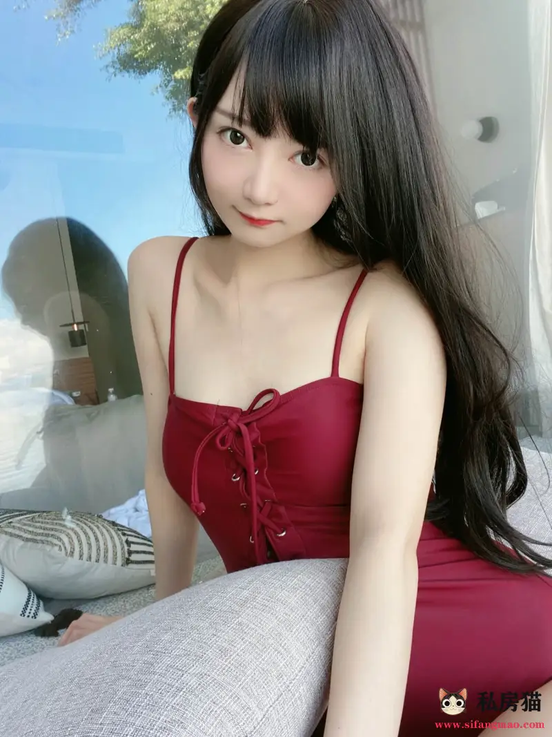 51酱 – 黑红泳装 [72P2V-329MB]-乐摄图