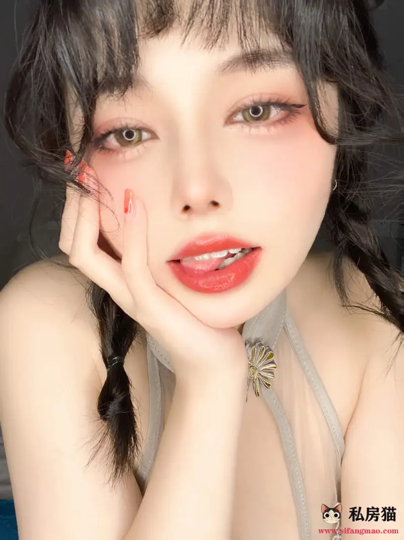 七月喵子 – 透明灰撕袜 [45P-282MB]-乐摄图