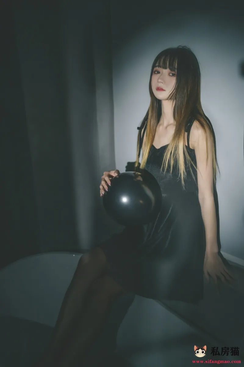 兔子Zzz不吃胡萝卜 – 煎熬 [22P-252MB] – 私房猫写真官网