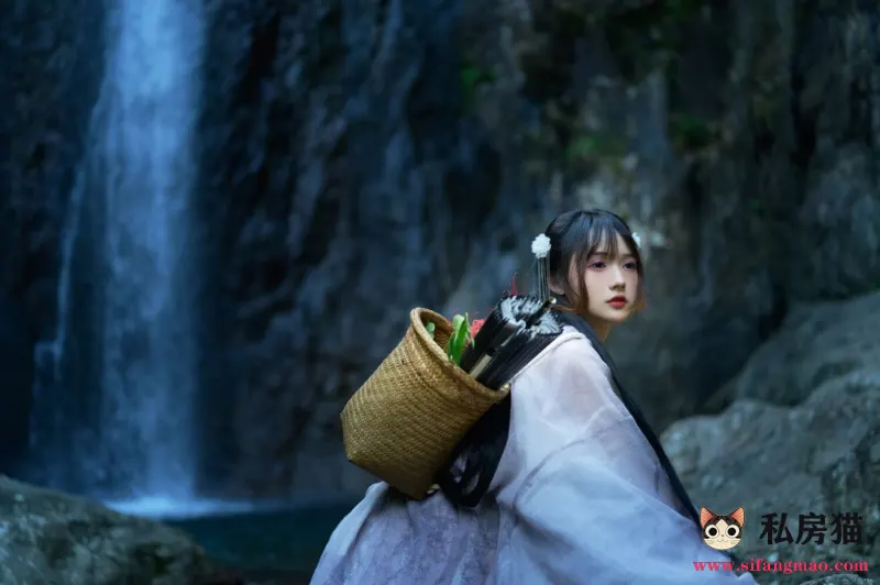 兔子Zzz不吃胡萝卜 – 寻蝶梦 [35P-393MB] 资源下载[百度网盘+OneDrive]-私房猫官网