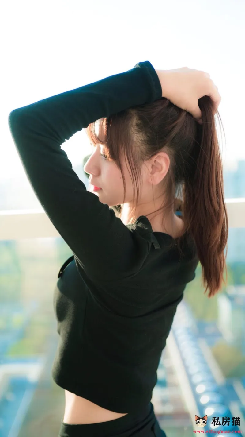 汉堡王kyokyo(陆卿卿) – 提线木偶 [8P-13.8MB]-乐摄图