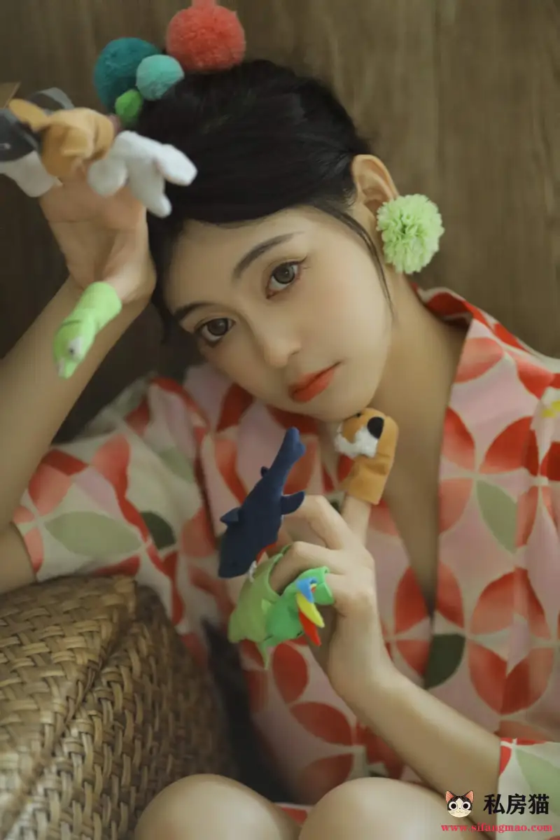 傅四维儿 – 和服少女宅家记 [20P-145MB]-乐摄图