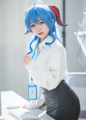 花铃 – 甘雨秘书OL [93P-573MB]-乐摄图