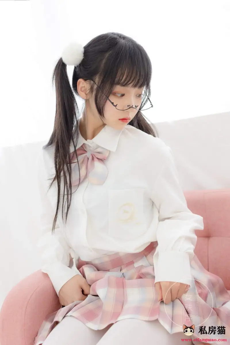 少女秩序 – VOL.021 双马尾白丝JK制服眼镜娘 [78P-679MB]-乐摄图