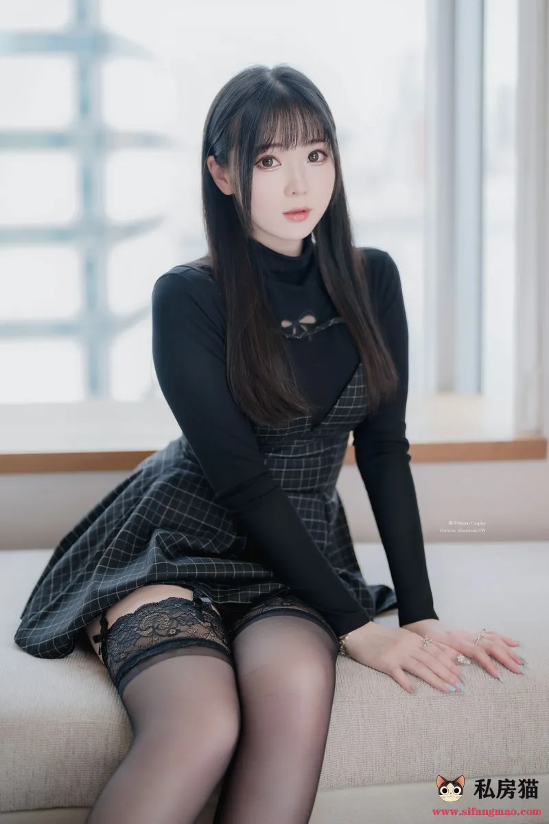 霜月shimo – Private Wear [30P-635MB] 资源下载[百度网盘+OneDrive]-私房猫官网